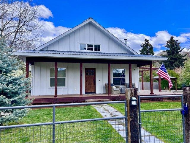 109 S 2nd St, Bellevue, ID 83313