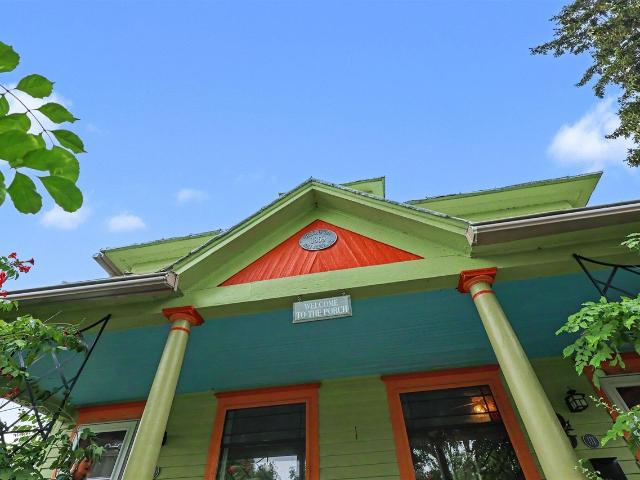 109 S Division Street