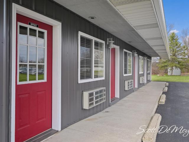 109 S Greenville West Drive