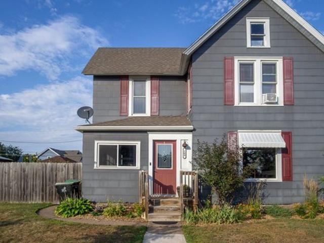 109 S Prairie St, Chippewa Falls, WI 54729