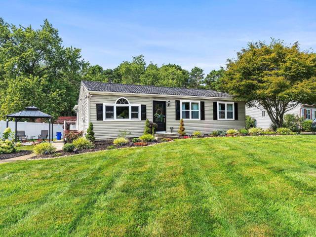 109 S River Dr