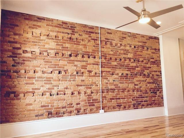 109 s saginaw street # apt b