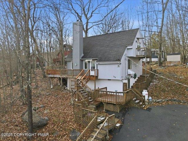 109 Saunders Dr, Bushkill, PA 18324