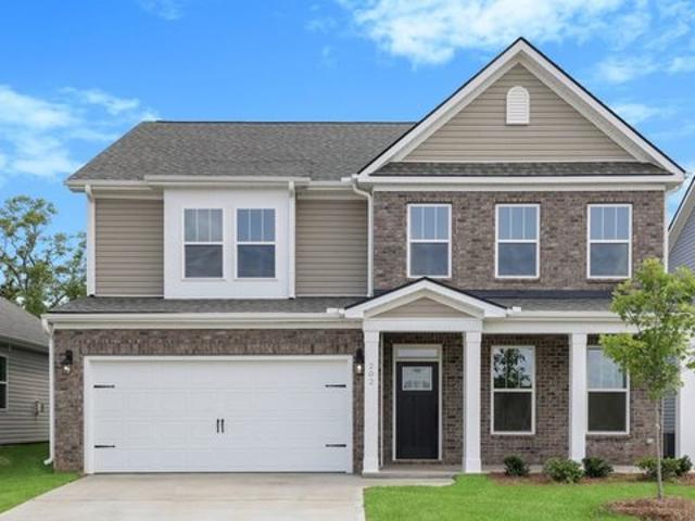 109 Scarlet Leaf Ln, Greenville, SC 29607