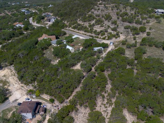 109 Scenic Harbour Dr, Lakehills, TX 78063 | MLS #1795