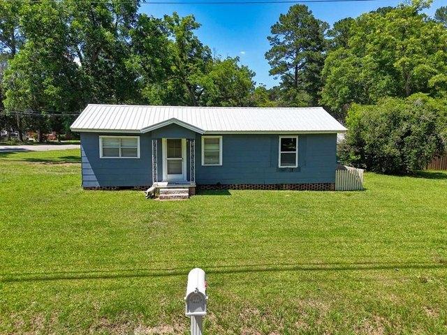 109 SE 15th Ave, Cairo, GA 39828