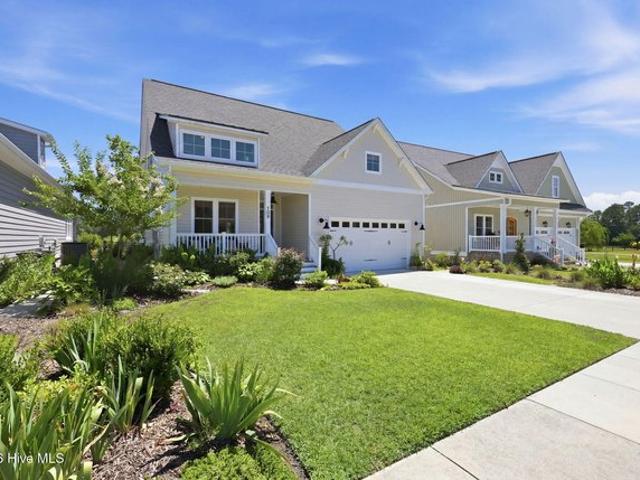 109 Shoreview Dr, New Bern, NC 28562