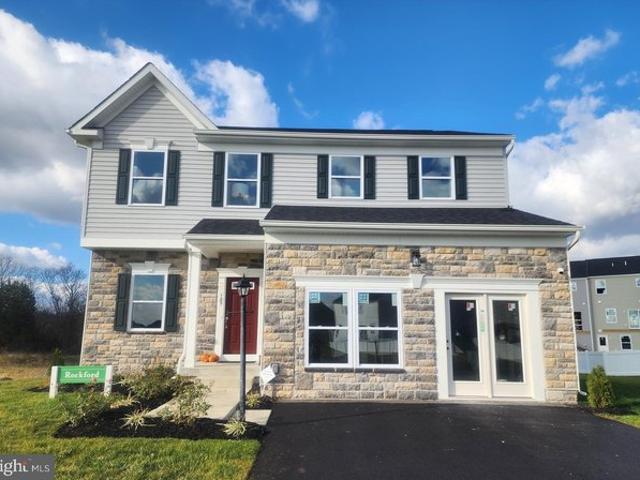 109 Spatterdock Rd, Inwood, WV 25428