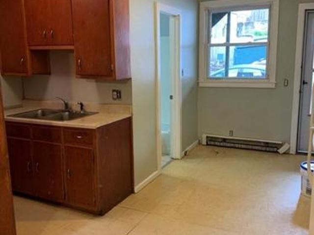 109 Spring St, Naugatuck, CT 06770