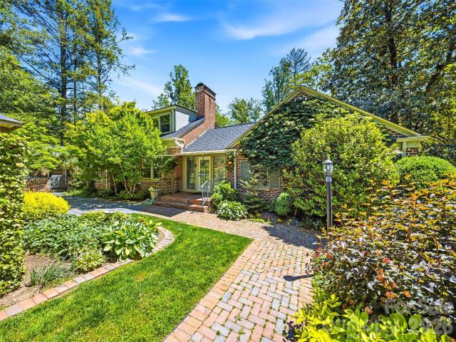 109 Stuyvesant Road