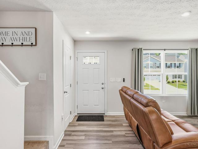 109 Sunrise Lane