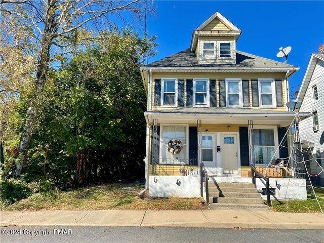 109 Pen Argyl St, Pen Argyl, PA 18072