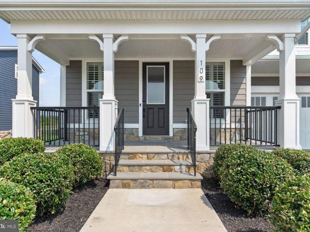 109 Philokalia Street SE