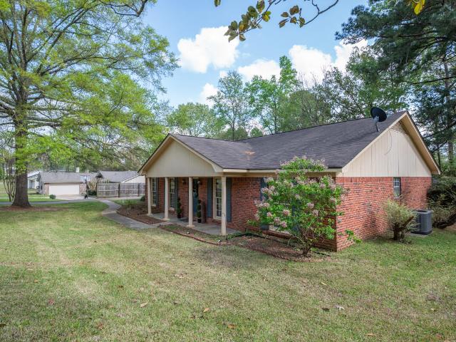 109 Pinewood