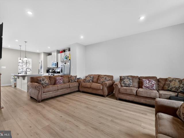 109 Plaza Drive