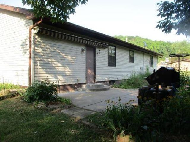 109 Pleasant Street
