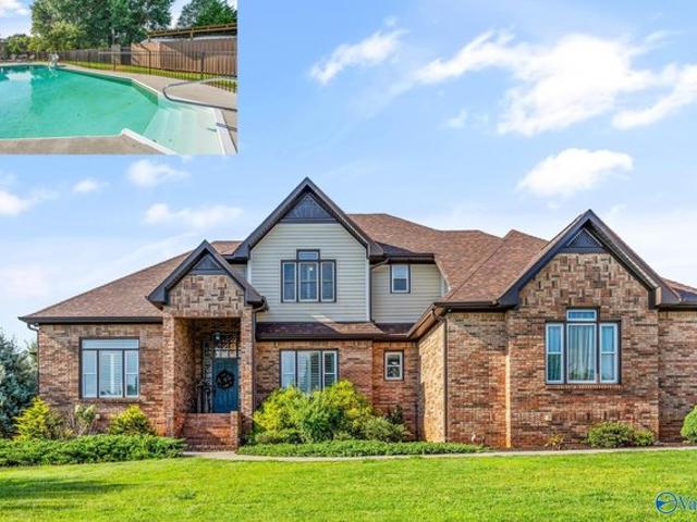 109 Preswick Pl NW, Huntsville, AL 35806