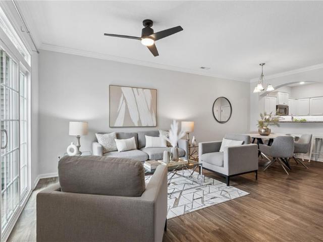 109 Promenade LN