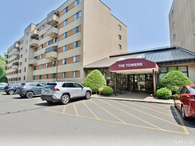 109 Putter Dr N Unit 614, Wallingford, CT 06492