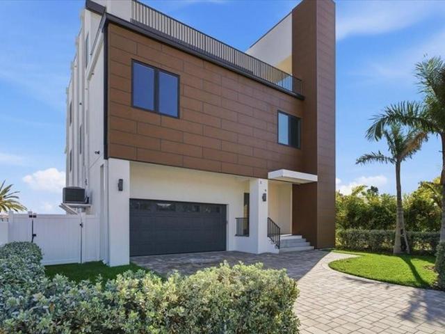 109 Punta Vista Dr, Saint Pete Beach, FL 33706