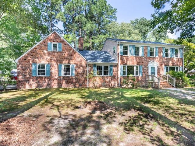 109 Rowe DR