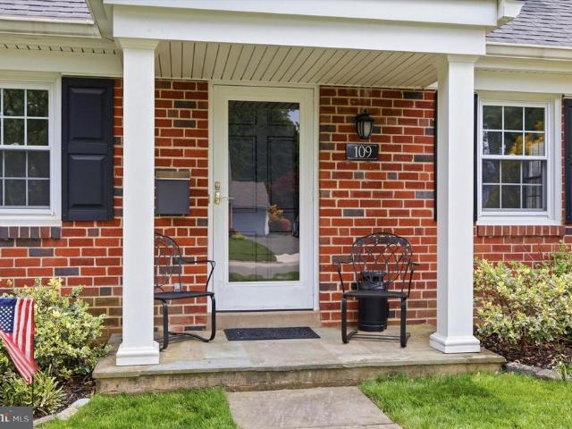 109 Rodney Circle