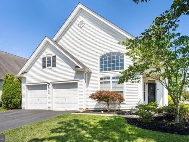109 Rainflower Ln, West Windsor, NJ 08550