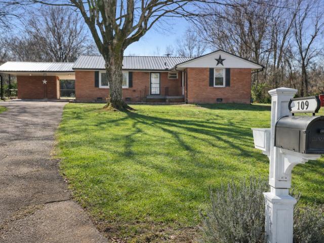 109 Rebecca Ln