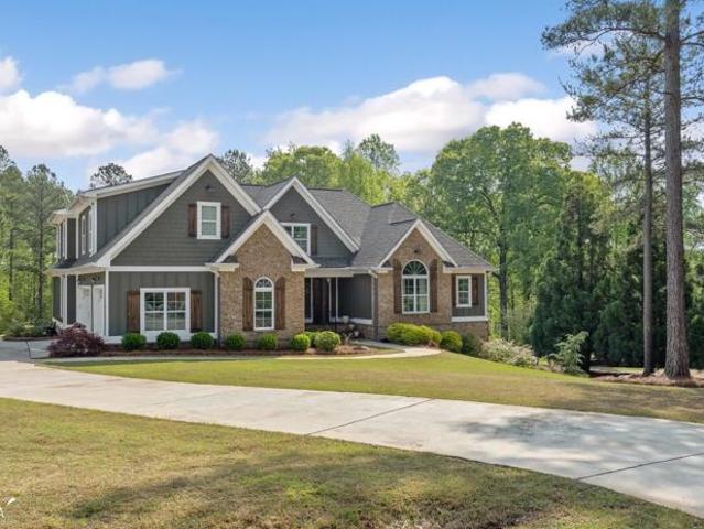 109 River Forest Dr, Forsyth, GA 31029