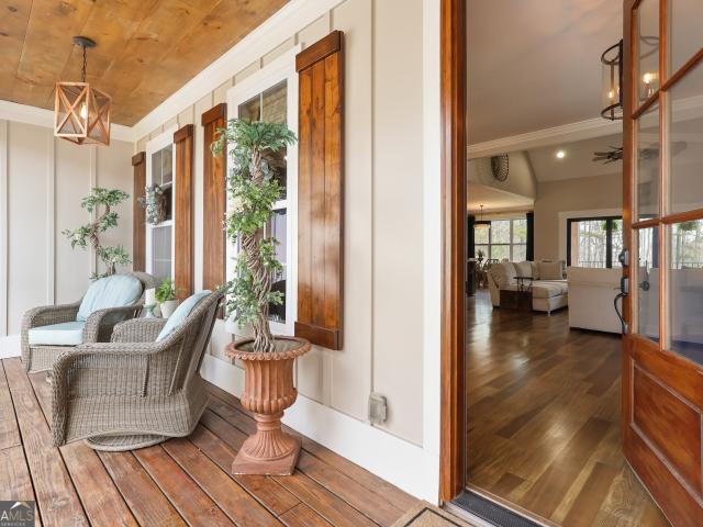 109 River Forest Drive