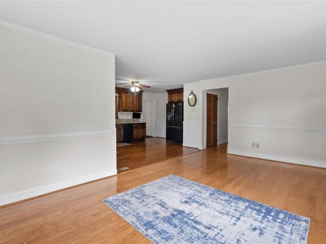 109 Rich RD