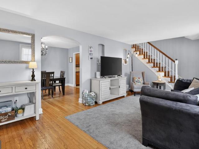 109 Runnymede Avenue