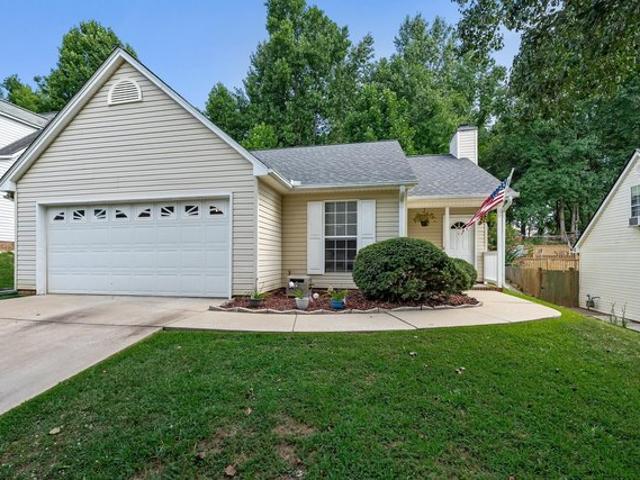 109 W Fall River Way, Simpsonville, SC 29680