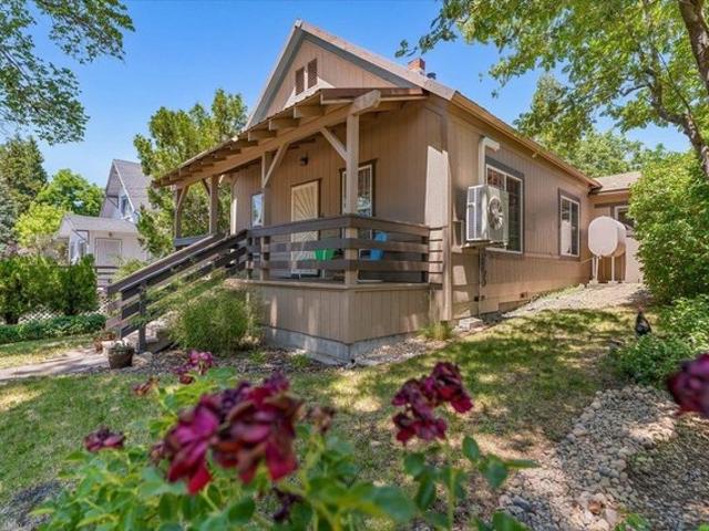 109 W Inez St, Weed, CA 96094