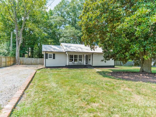 109 W Leroy Street
