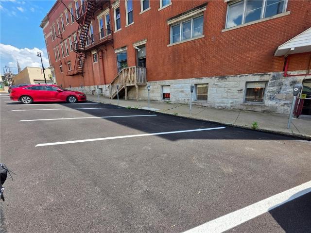 109 W New Castle