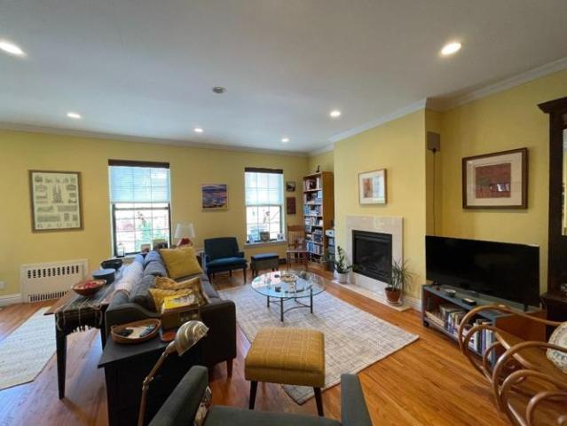 109 Wolcott St 2, New York, NY
