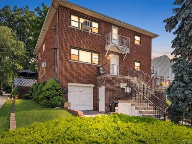 109 Wakefield Ave, Yonkers, NY 10704