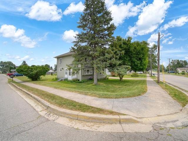 109 Wells St, Britton, MI 49229