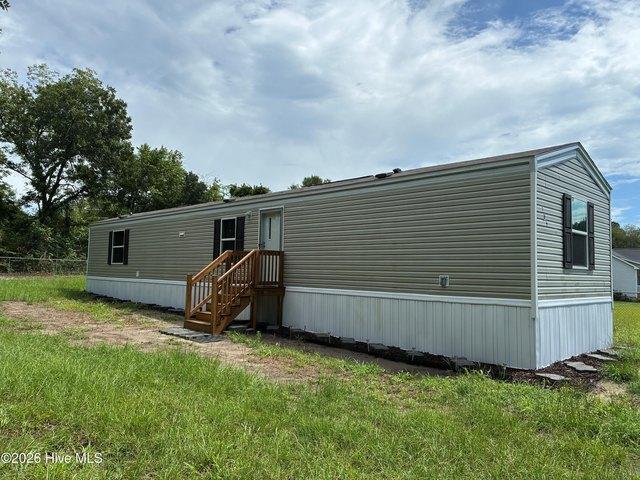 109 Wendy Hill Ln, Sneads Ferry, NC 28460