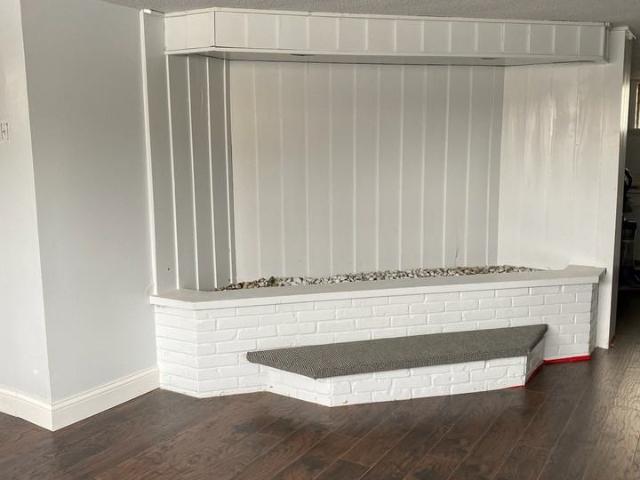 109 West Illinois Street 2 Bedroom Apartment for Rent at 109 W Illinois St, Mt Pleasant, MI 48858