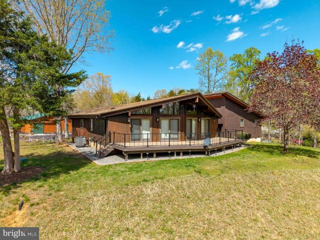 109 White Oak Drive
