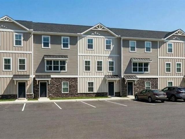 109 Willowstone Ct, Harrisonburg, VA 22801