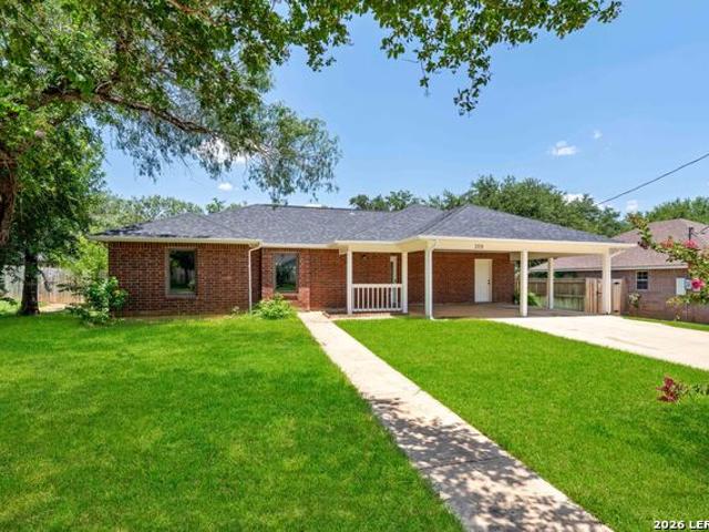 109 Windcrest