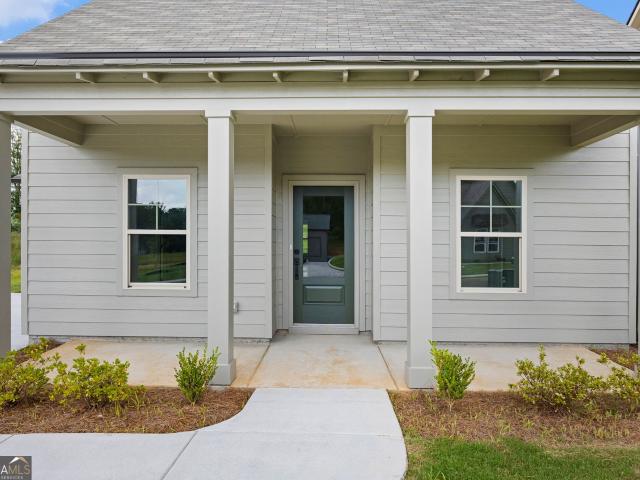 109 Winston Way