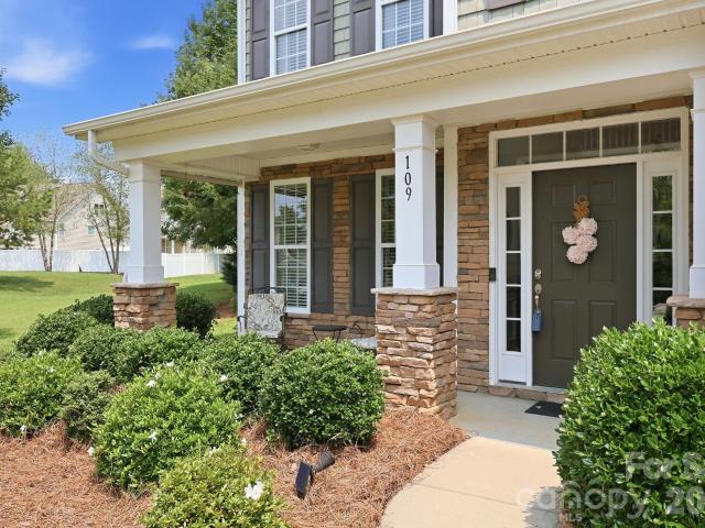 109 Tartan Place