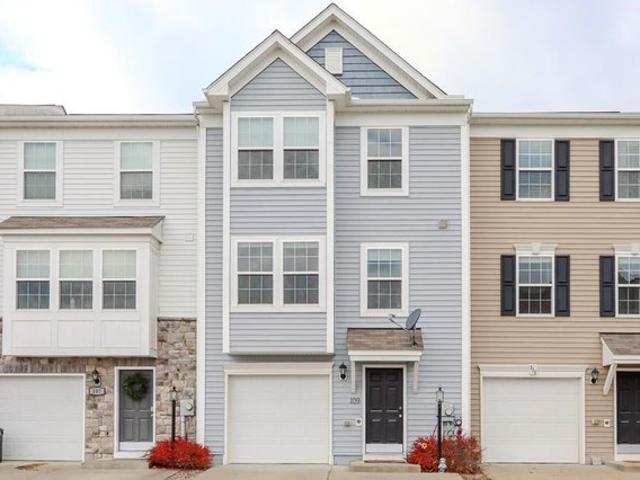 109 Tee Dr, Morgantown, WV 26501