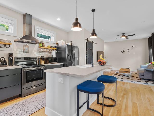 109 Thurland Avenue, Asheville, US, NC