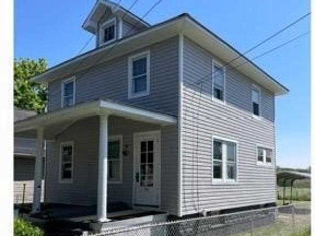 109 Thompson St, Salem, NJ 08079