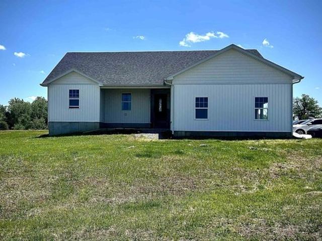 109 Trail Ridge Rd, Goreville, IL 62939